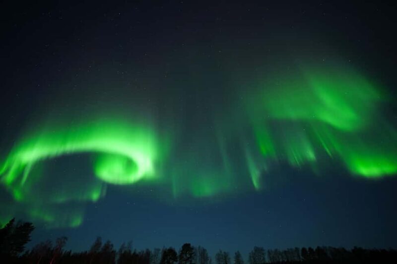 Rovaniemi: Coffee under Northern Lights & Professional Photo - FAQ