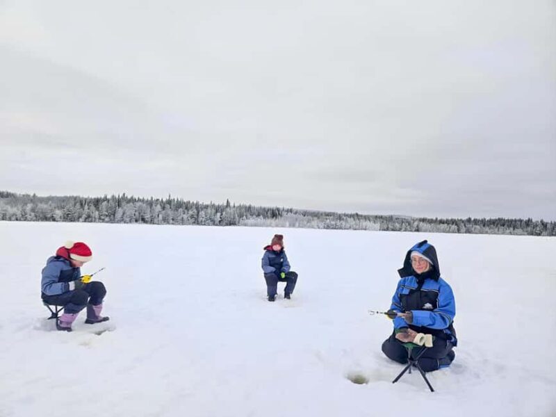 Rovaniemi: Ice Fishing from Private Lakefront Property & BBQ - Key Points