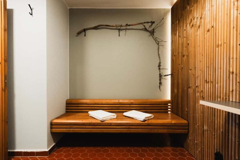 Rovaniemi: Private Sauna and Lounge - FAQs