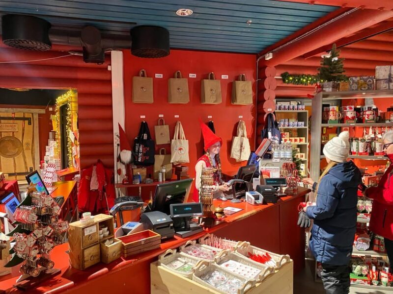 Rovaniemi: Santa Claus Village Tour Huskies & Reindeer ride - Authenticity and Expert Guides