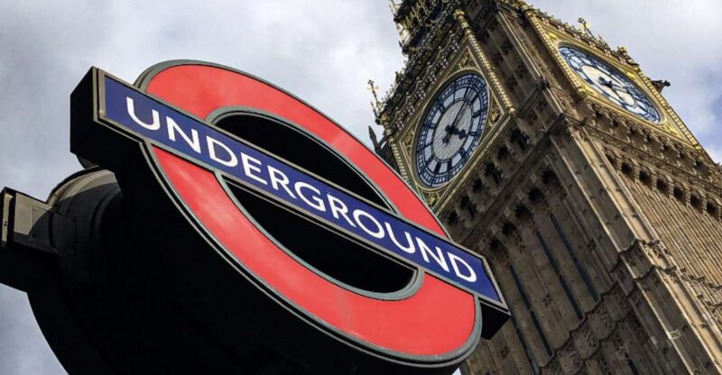 Royal London: from Saxons to Tudors & Stuarts Walking Tour - Key Points