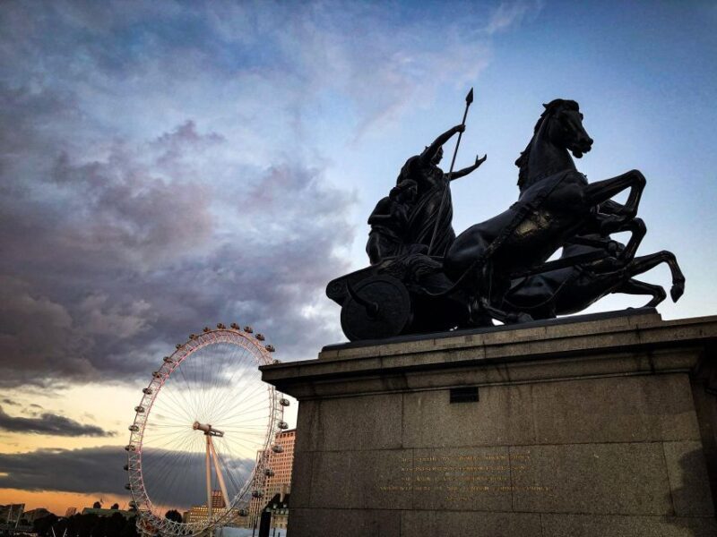 Royal London: from Saxons to Tudors & Stuarts Walking Tour - A Detailed Look at the Tour Experience
