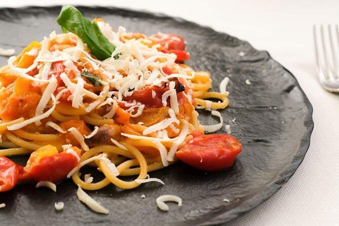 Royal Palace of Caserta tour and winery Cantina sul Vesuvio . - FAQ