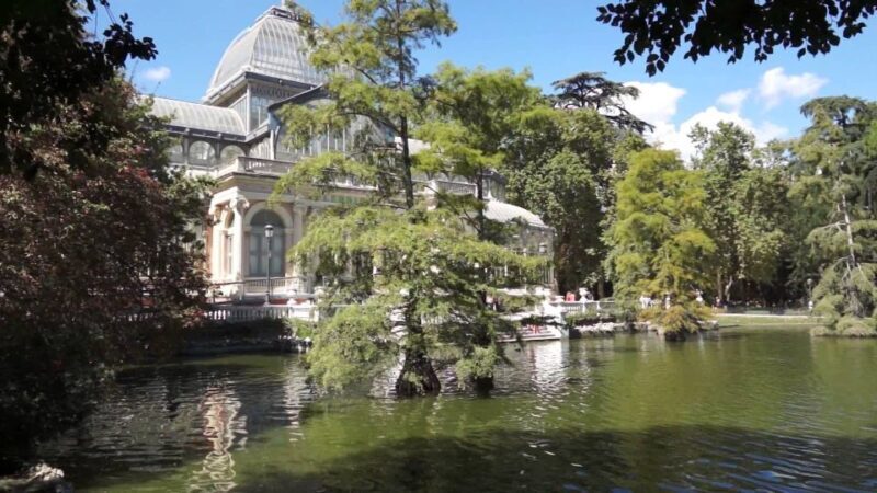 Royal Palace of Madrid Skip-the-Line and Retiro Park Tour - Authentic Insights from Reviewers