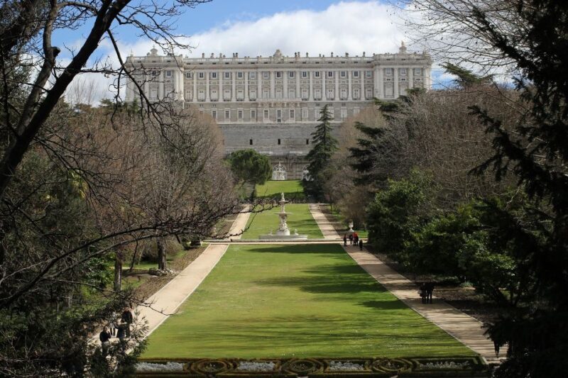 Royal Palace of Madrid Skip-the-Line and Retiro Park Tour - Why This Tour Offers Great Value