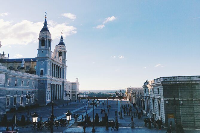 Royal Palace Skip-the-Line Ticket and Guided Tour in Madrid - Why Choose the Royal Palace Guided Tour?