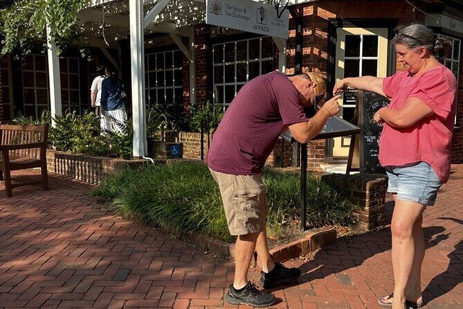 Royalty Themed App Based Scavenger Hunt in Grand Rapids - What is the Royalty Themed App Based Scavenger Hunt?