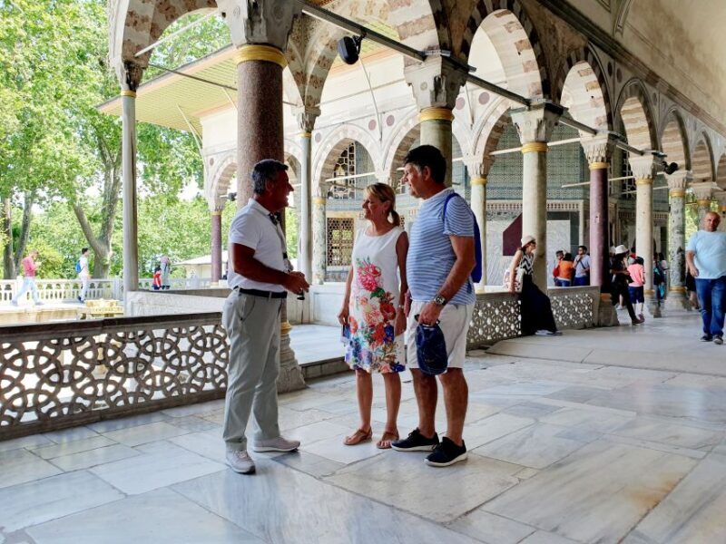 Rug Shopping Private Tour with expert Grand Bazaar - A Closer Look at the Rug Shopping Private Tour in Istanbul