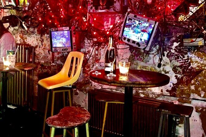 Ruin Pub Walking Tour with a Local Hostess in Budapest - Who Will Love This Experience?