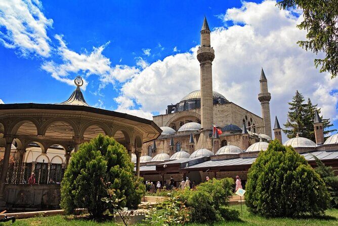 Rumi Route: A self-guided audio tour into Rumi's world - Key Points