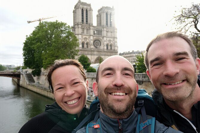 Running in Paris at dawn & see 10 secrets - The Sum Up