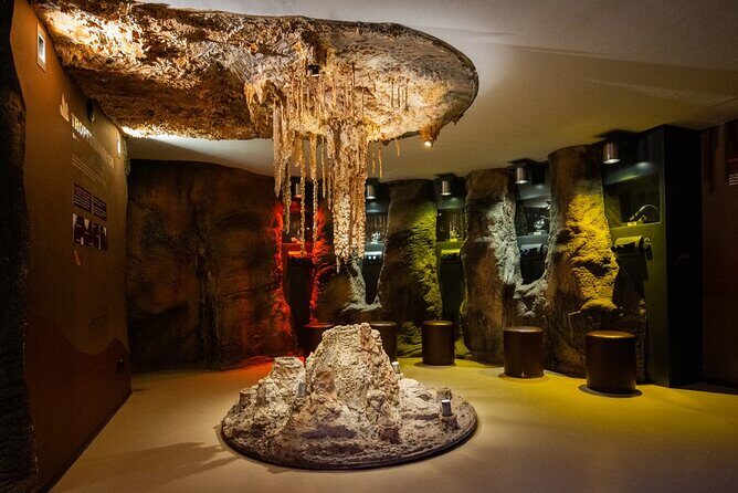 Saalfeld Fairy Grottoes : Family tour for children & parents - Who Should Consider This Tour?