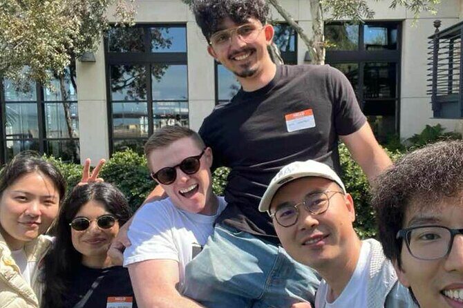 Sacramento Art Walk on Richmond Grove Riddle Romp Downtown - Who Should Consider This Tour?