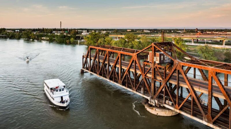 Sacramento: City Cruises River Cruise with History Guide - The Experience: What to Expect During the Cruise