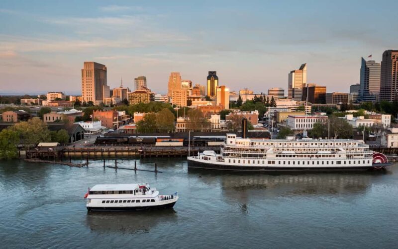 Sacramento: City Cruises Sights and Sips Cruise - Key Points