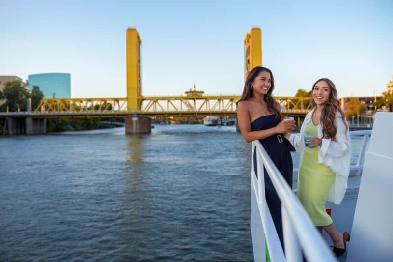 Sacramento: City Cruises Sights and Sips Cruise - The Experience at a Glance