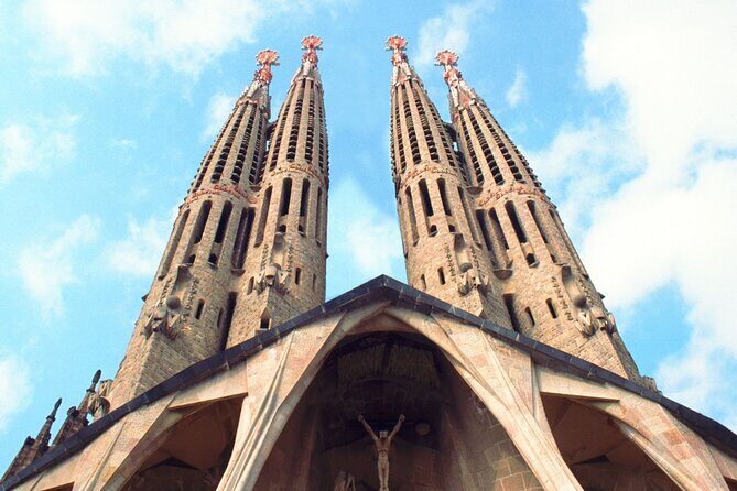 Sagrada Familia : Guided tour inside Skip the line! - Stop 1: Façana del Naixement (Birth Facade)