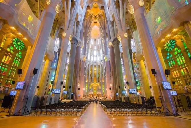 Sagrada Familia Private Tour in Barcelona - The Sum Up