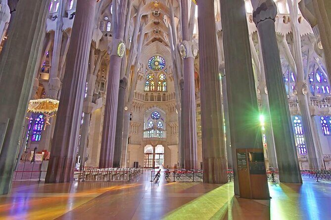 Sagrada Familia Private Tour with Priority Entrance - The Value of a Private Guided Tour
