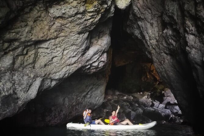 Sagres: Praia Da Ingrina Caves Guided Kayaking Tour - Practical Details and What to Expect