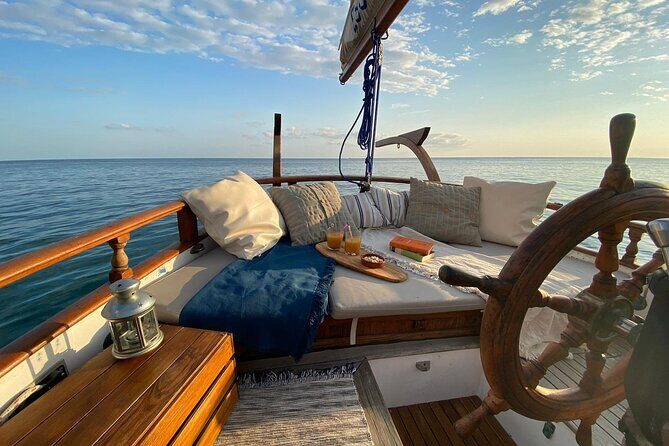 Sail tour tapas day charter boat trip private sailing pirate - An Authentic Mallorca Sailing Adventure