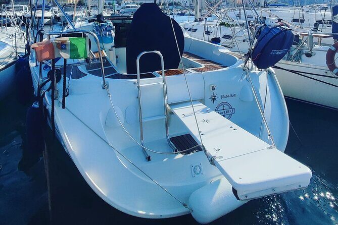 Sailing boat excursion in Salento - Key Points