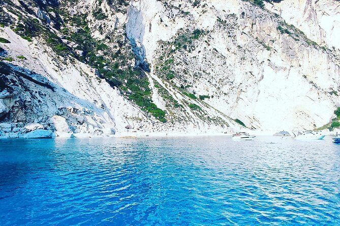 Sailing boat excursion in Salento - Who Should Book This Tour?