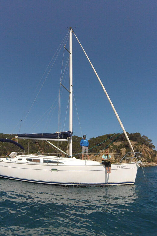 Sailing experience 4 hours in Platja d'Aro - Key Points