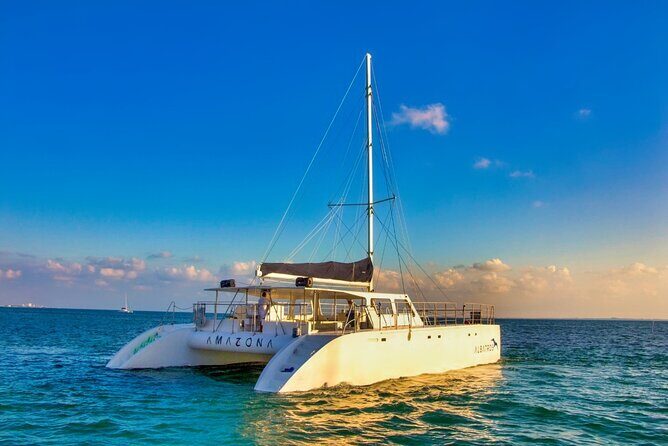Sailing Experience to Isla Mujeres with lunch and Premium Open Bar - The Experience: Authentic and Relaxed