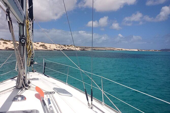 Sailing tour around the Lobos Island Natural Park / 4h - Who Is This Tour Best For?