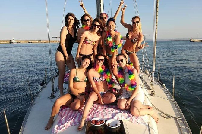Sailing tour at sunset in catania - FAQ