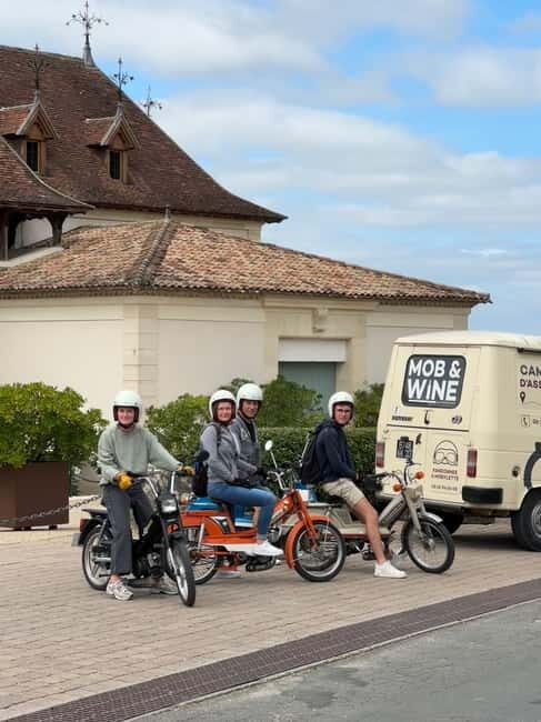 Saint-Emilion: Vintage moped rides and tours - Who Will Love This Experience?