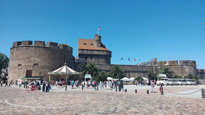 Saint-Malo: Private Guided Tour of the Historic Walled City - Key Points