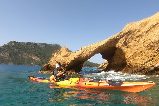 Saint Nicholas Island Sea Kayaking Tour - The Stops: What You’ll Love