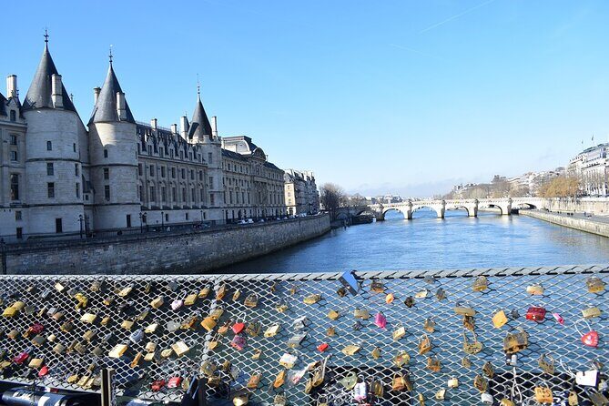 Sainte-Chapelle and Conciergerie Guided Tour with Ticket in Paris - Practical Tips for Travelers