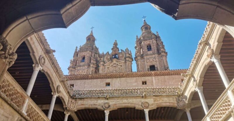 Salamanca: Monuments and Landmarks Guided Walking Tour - Key Points