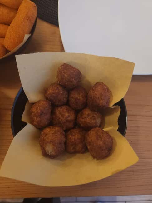 Salento Tasting: Local Bites, Wine & Traditional Flavors - An In-Depth Look at the Salento Tasting Experience