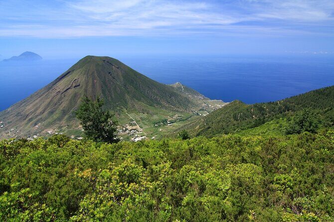Salina Panarea Stromboli by night - Is This Tour Right for You?