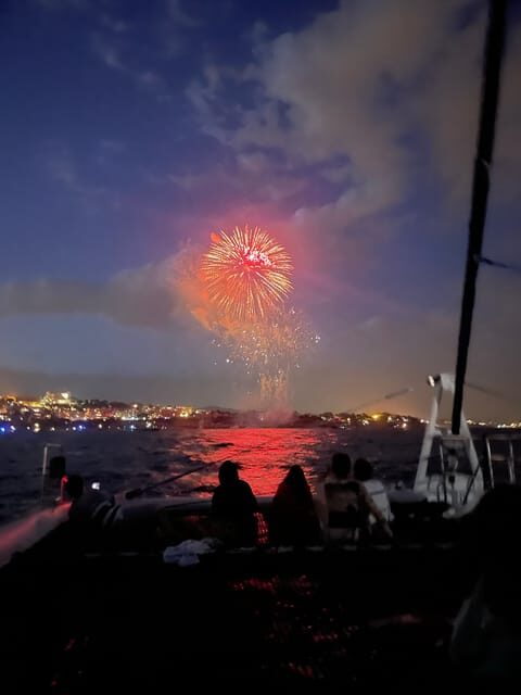 Salou's Fireworks 15th August Sail Catamaran - FAQ