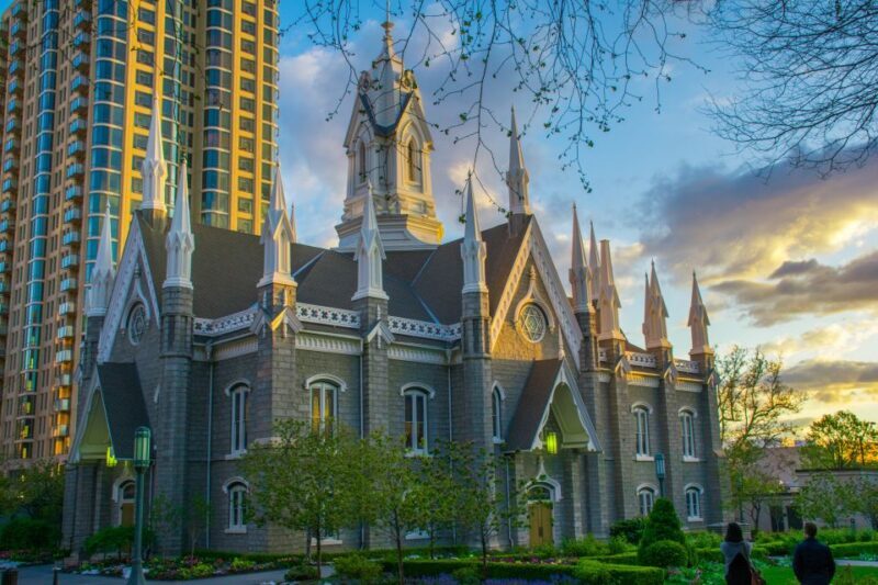 Salt Lake City: Ultimate Guided Sightseeing Tour by Bus - Itinerary Breakdown: What You Can Expect