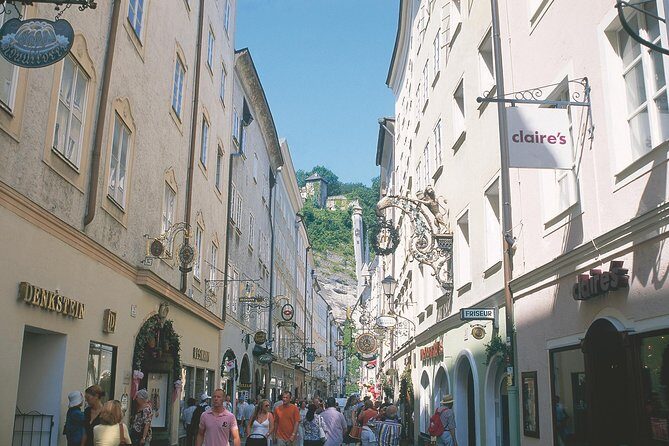 Salzburg and Alpine Lakes Tour from Vienna - FAQ