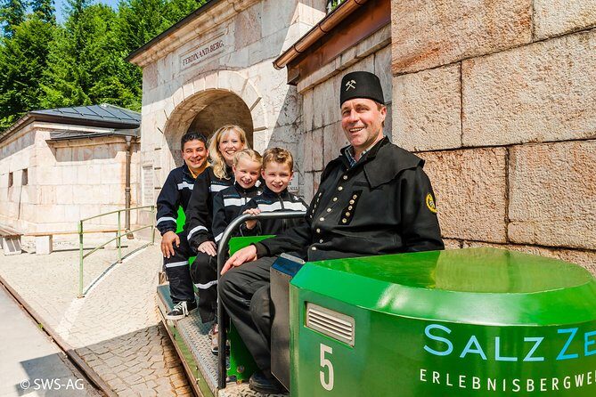 Salzburg Super Saver: Original Sound of Music and Salt Mines Day Trip - Reviewer Insights: What Travelers Love and What Could Improve