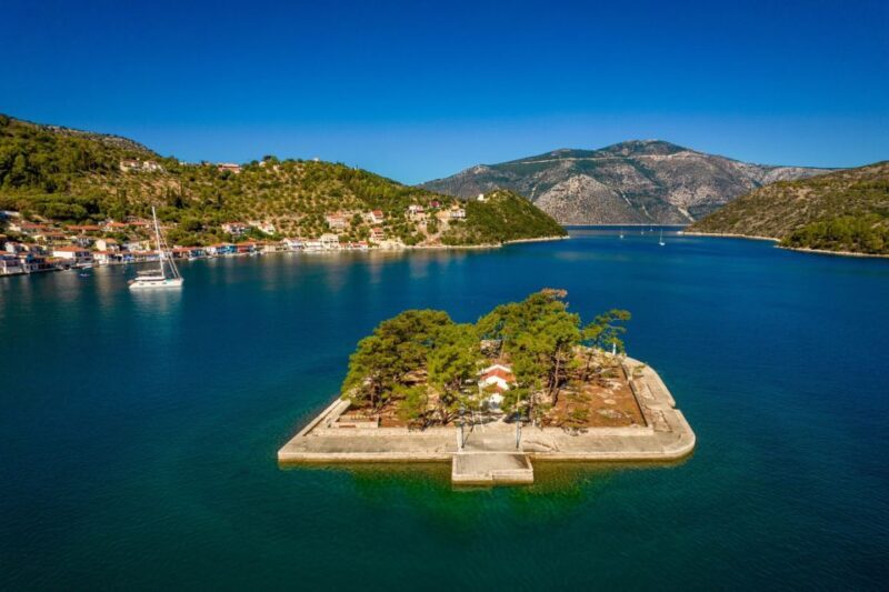 Sami: Ithaca Island Boat Trip with Swimming and Snacks - Key Points