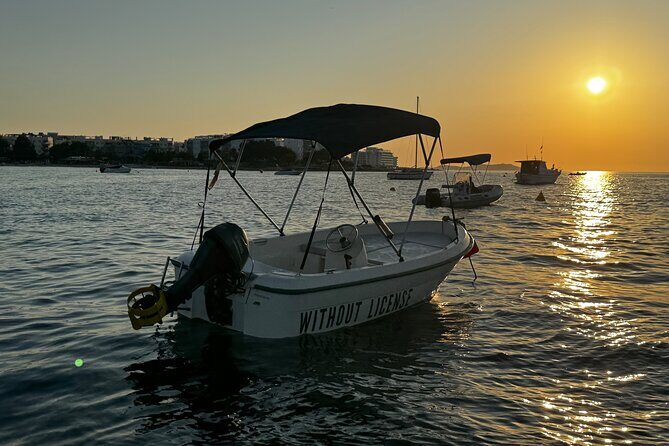 San Antonio Bay Self Drive Boat Rental - Exploring the South Route: Beaches, Caves, and Cultural Gems