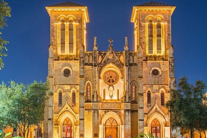 San Antonio City Lights Night Tour - Key Points