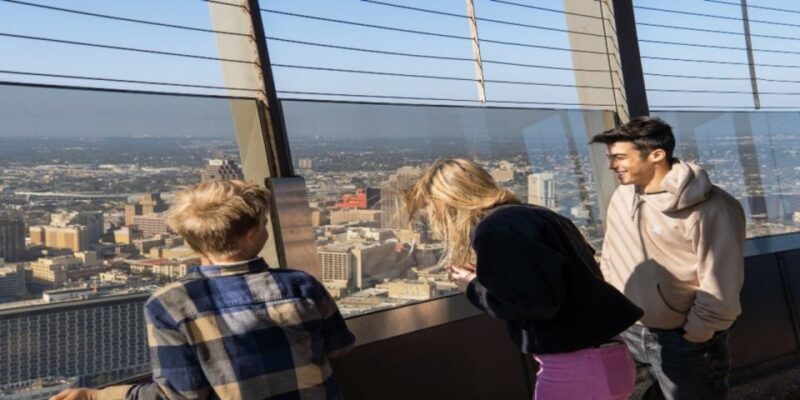 San Antonio Walking Tour with Cruise and Tower of Americas - A Deep Dive into the San Antonio Tour