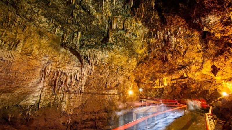 San Cristobal: Rancho Nuevo Caves and Arcotete Tour - Exploring the Rancho Nuevo Caves