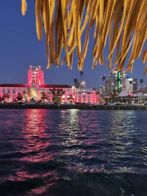 San Diego: Enjoy a jazz cruise on Laki's Lounge - FAQs  