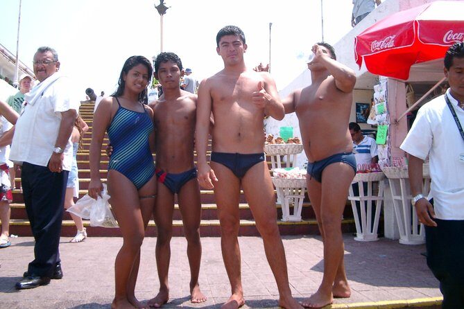 San Diego Fortress Explorer 4-Hour Highlights Walking & Van Tour - Exploring the Itinerary in Detail