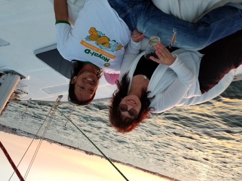 San Diego: San Diego Bay Sunset & Daytime Sailing Experience - The Value of a Short, Intimate Cruise